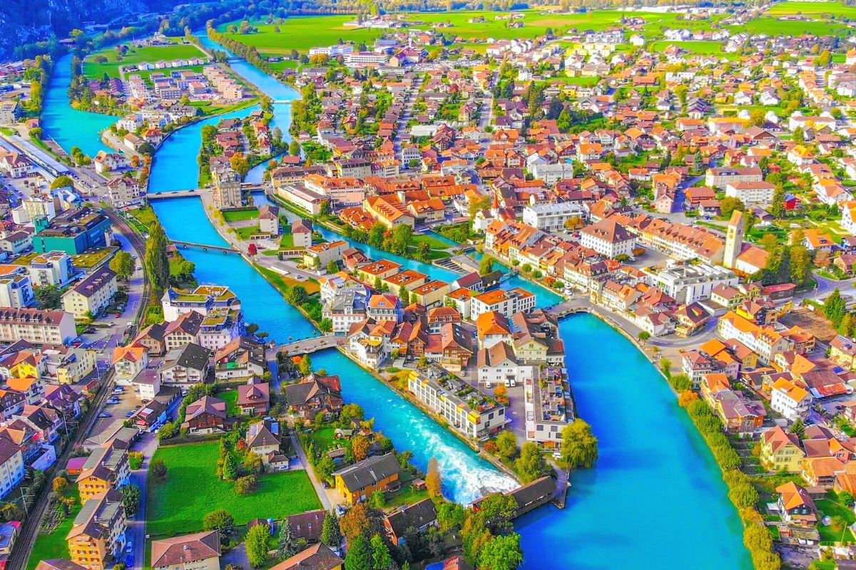 Swiss Aare River Floating: A Cool and Fun Summer Activity - Adventure ...